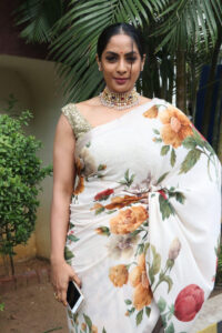 Salaar Fame Sriya Reddy (Radha Rama) Biography: Age, Career, Family ...