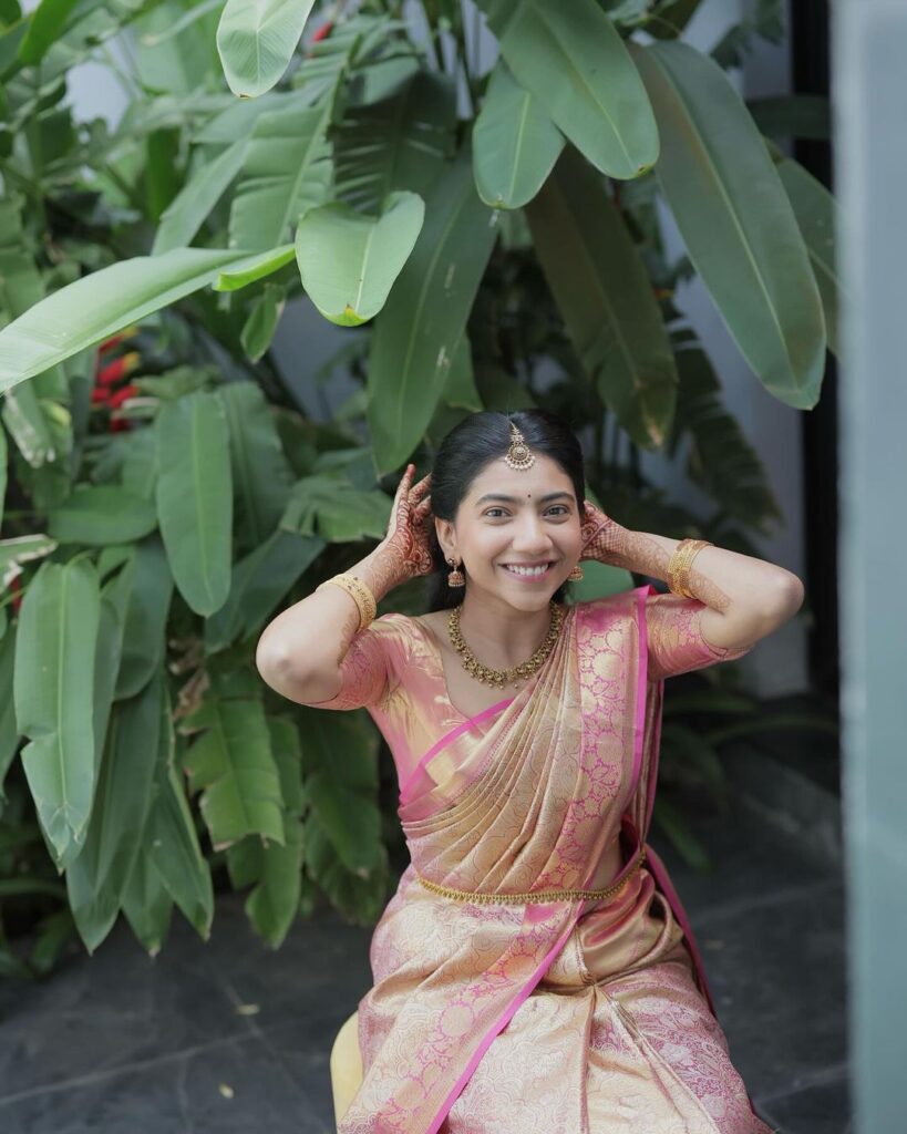 Pooja Kannan (Sai Pallavi Sister) Biography: Age, Career, Physical ...