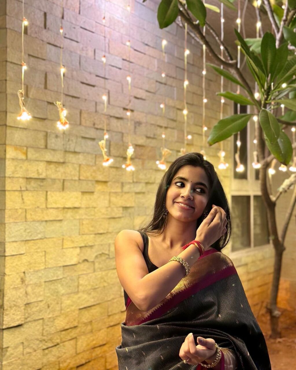 Ambajipeta Marriage Band Heroine Shivani Nagaram Biography: Age, Early ...