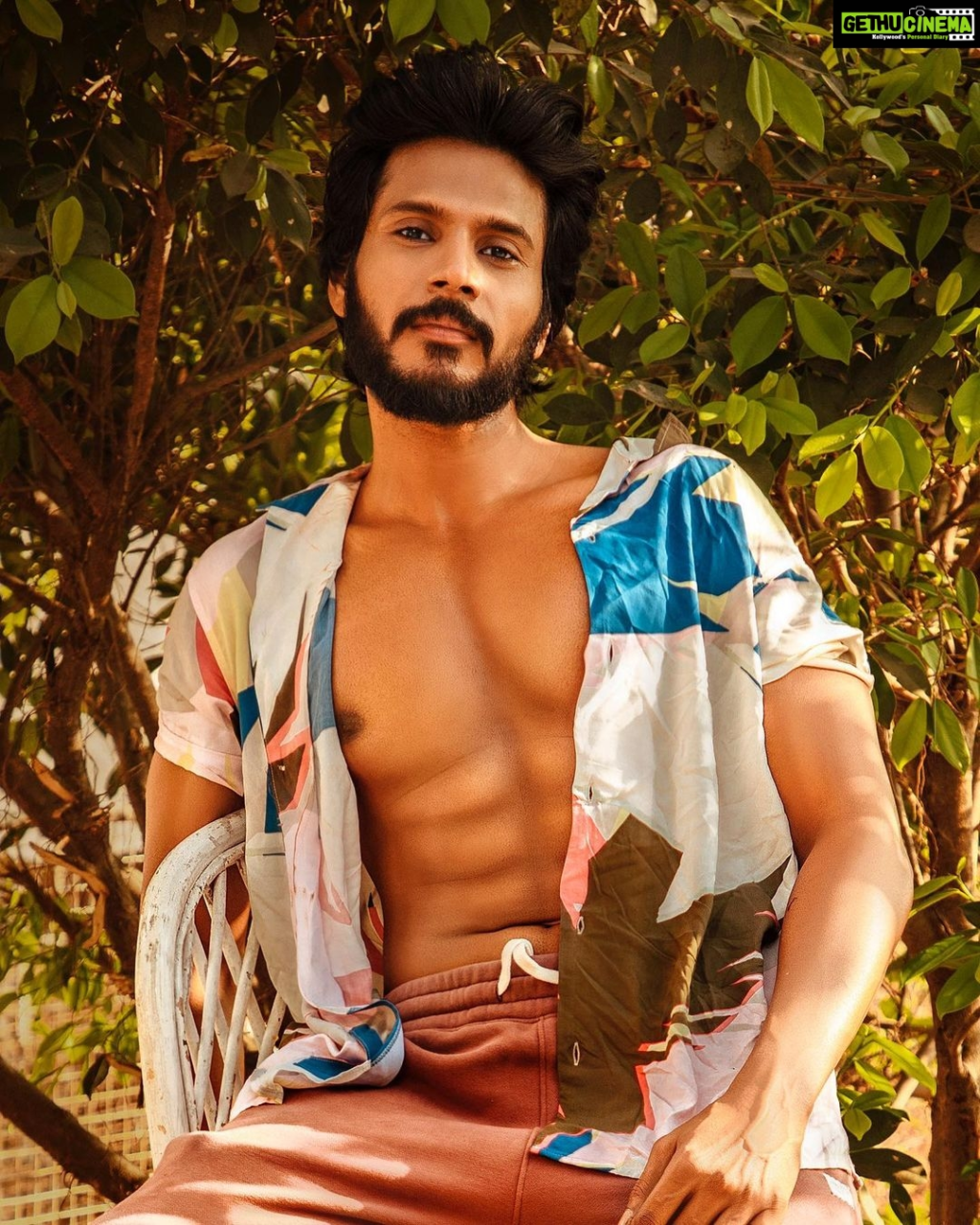 Sundeep Kishan Biography: Age, Career, Brand Ambassador, Restaurant ...