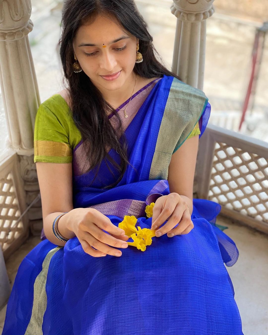 Sri Divya Biography: Age, Family, Education, Career, Physical ...