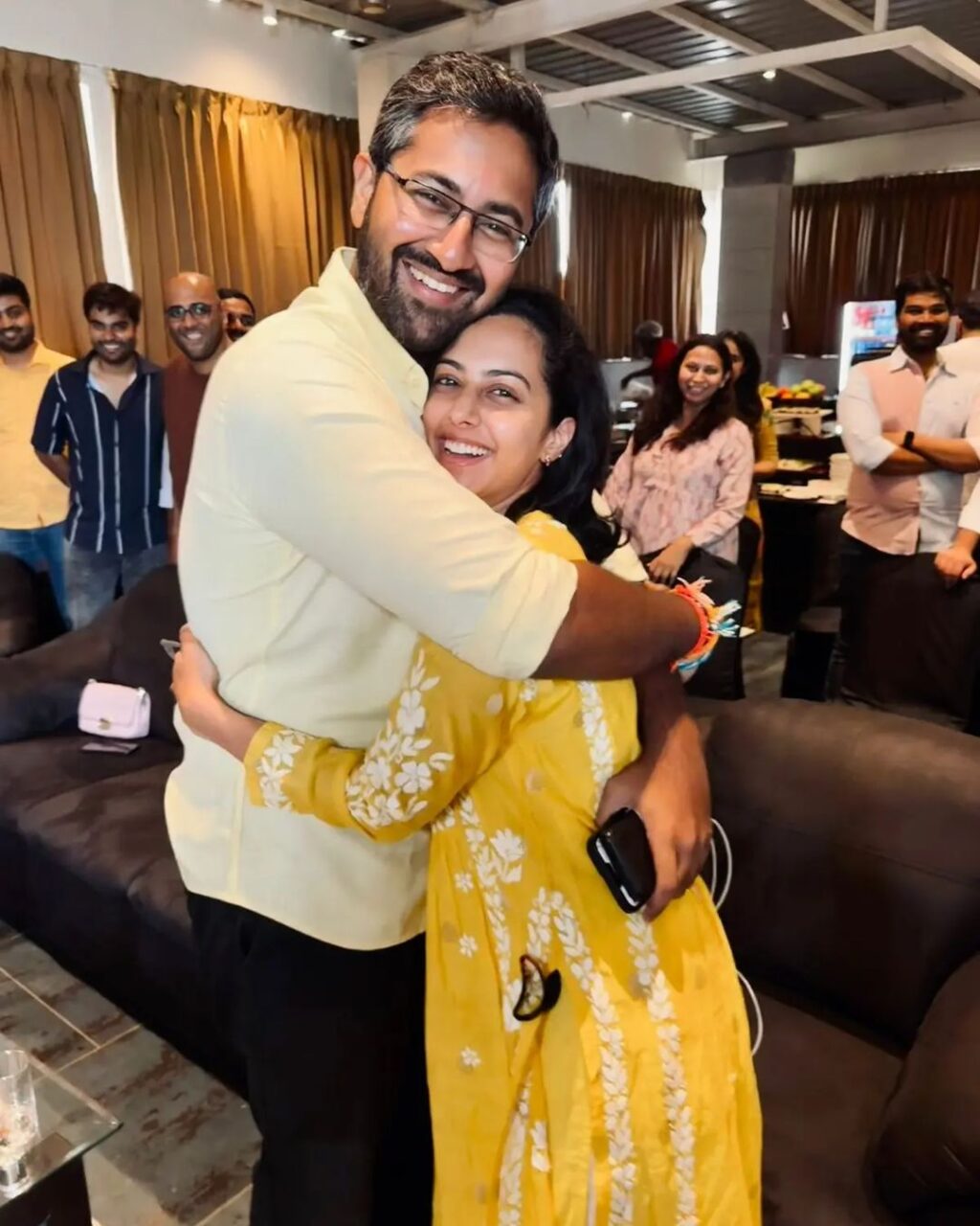 Tejaswini Nandamuri Biography: Age, Career, Family, Husband, Sister, Occupation, Son, Networth ...