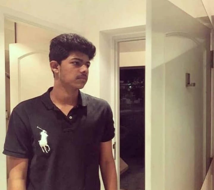 Vijay Thalapathy Son Jason Sanjay Biography: Age, Family, Education ...