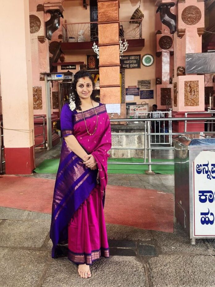 Rishab Shetty Wife Pragathi Shetty Biography: Age, Career, Family, Kids ...